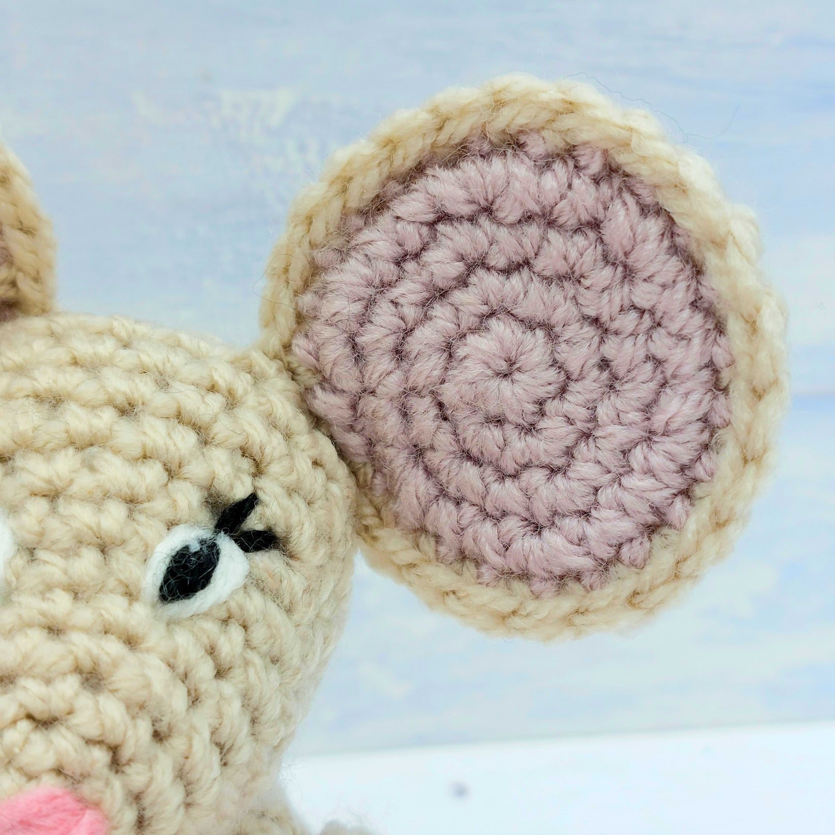 Mabel the Mouse - PDF Crochet Amigurumi Pattern – Wee Woolly Wonderfuls